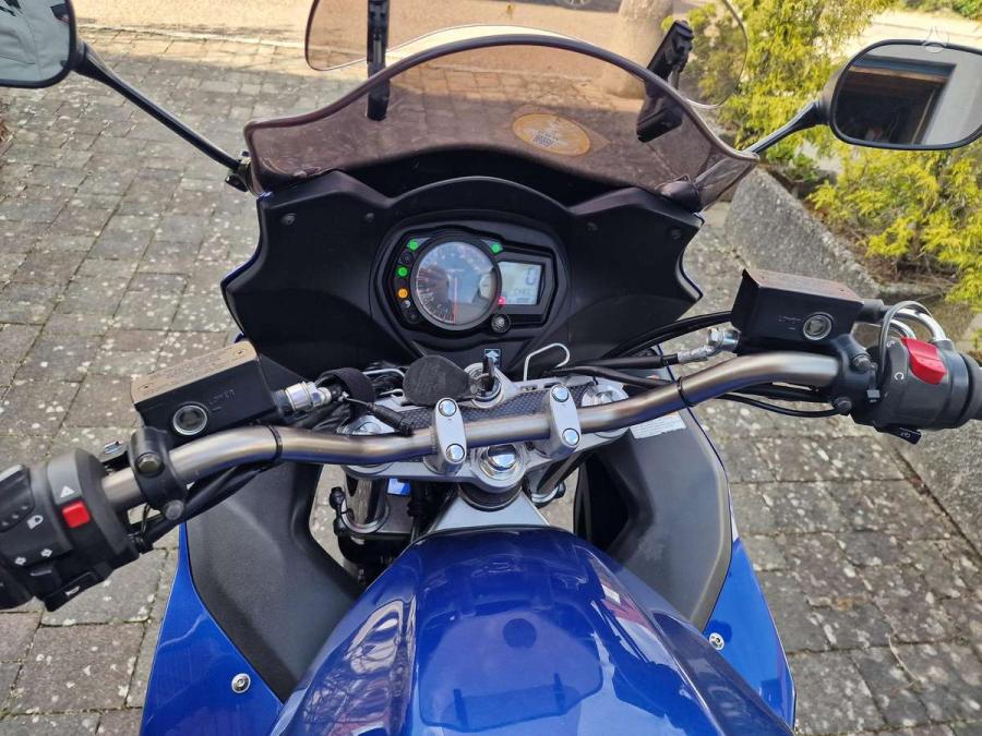Zils Suzuki GSX-F 2014 Visaginas, ar dzinēja tilpumu 1.25 L un nobraukumu 40 tūkst. km par 3250 €, foto 8 vietnē AUTOMOTO.COM.LV