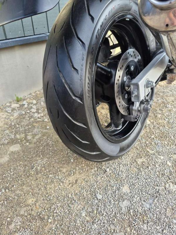 Pelēks Suzuki GSX-F 2003 Kuršėnai, ar dzinēja tilpumu 0.75 L un nobraukumu 45 tūkst. km par 1199 €, foto 10 vietnē AUTOMOTO.COM.LV