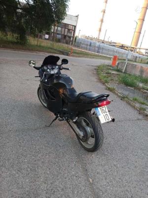 Suzuki GSX-F 1990 in Panevezys, with an engine capacity of 0.60 L and mileage of 50 thousand km for 1100 €, photo 9 on AUTOMOTO.COM.LV
