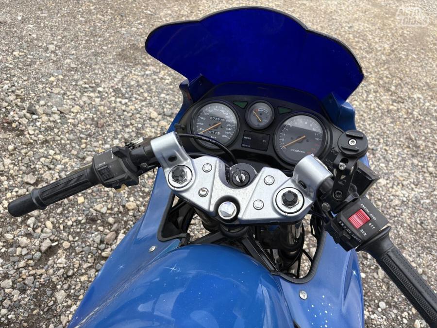 Suzuki GSX-F 1990 in Kelme, with an engine capacity of 0.75 L and mileage of 0 thousand km for 465 €, photo 14 on AUTOMOTO.COM.LV