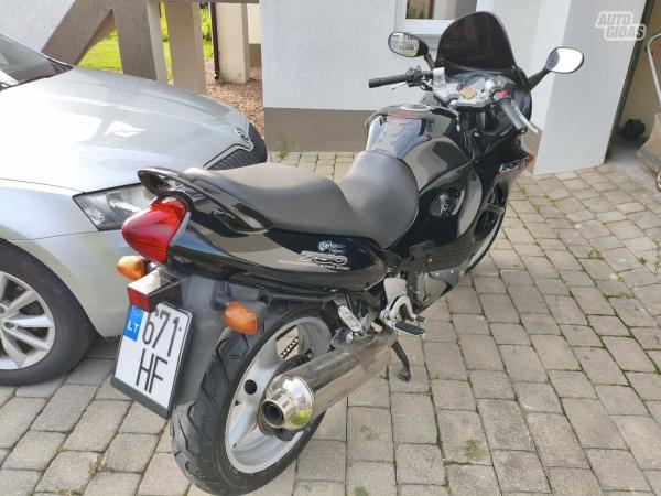 Suzuki GSX-F 1998 in Sirvintos, with an engine capacity of 0.00 L and mileage of 0 thousand km for 950 €, photo 10 on AUTOMOTO.COM.LV