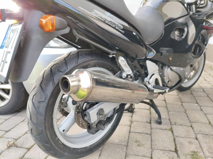 Suzuki GSX-F 1998 in Sirvintos, with an engine capacity of 0.00 L and mileage of 0 thousand km for 950 €, photo 12 on AUTOMOTO.COM.LV