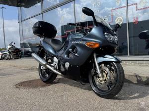 Suzuki GSX-F 2000 Viļņa, ar dzinēja tilpumu 0.75 L un nobraukumu 41 tūkst. km par 1499 €, foto 8 vietnē AUTOMOTO.COM.LV