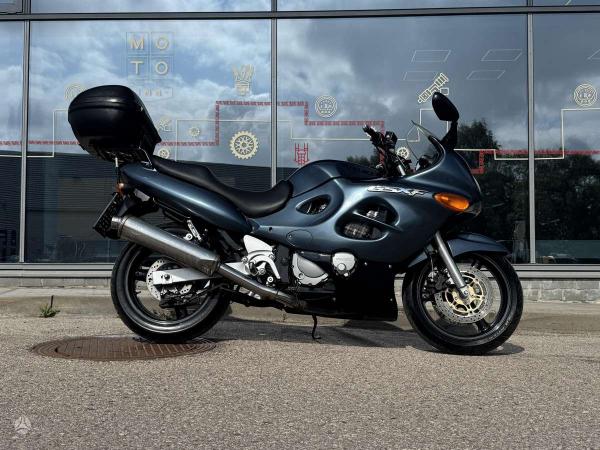 Suzuki GSX-F 2000 Viļņa vietnē Suzuki GSX-F 2000 Viļņa, ar dzinēja tilpumu 0.75 L un nobraukumu 41 tūkst. km par 1499 €, foto 9 vietnē AUTOMOTO.COM.LV