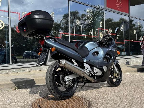 Suzuki GSX-F 2000 Viļņa vietnē Suzuki GSX-F 2000 Viļņa, ar dzinēja tilpumu 0.75 L un nobraukumu 41 tūkst. km par 1499 €, foto 10 vietnē AUTOMOTO.COM.LV