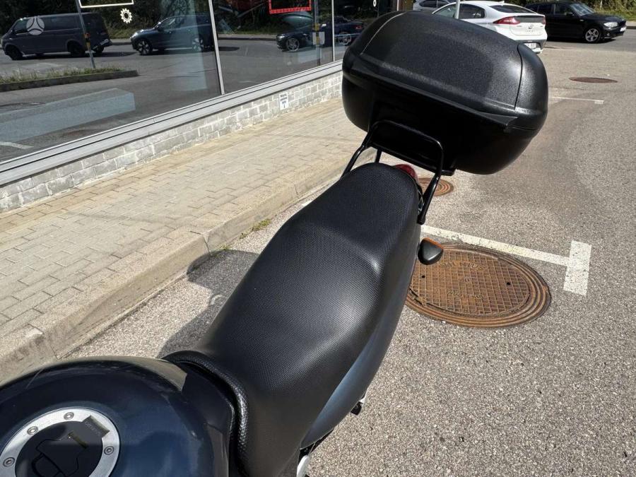 Suzuki GSX-F 2000 Viļņa, ar dzinēja tilpumu 0.75 L un nobraukumu 41 tūkst. km par 1499 €, foto 17 vietnē AUTOMOTO.COM.LV
