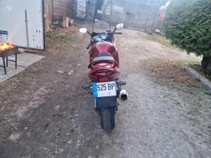 Suzuki GSX-F 2006 Ariogala, ar dzinēja tilpumu 0.75 L un nobraukumu 24 tūkst. km par 1500 €, foto 4 vietnē AUTOMOTO.COM.LV