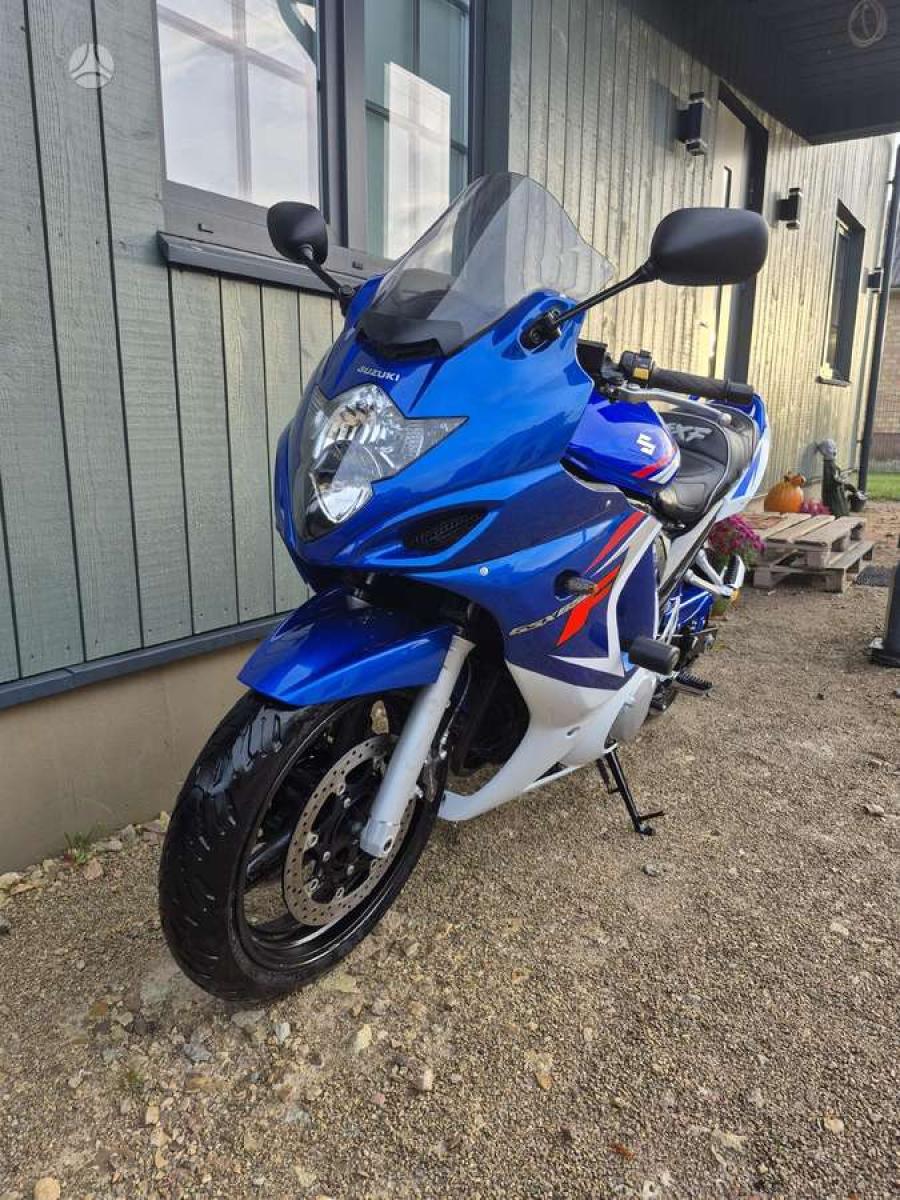 Suzuki GSX-F 2008 Šauļi, ar dzinēja tilpumu 0.66 L un nobraukumu 39 tūkst. km par 2850 €, foto 2 vietnē AUTOMOTO.COM.LV