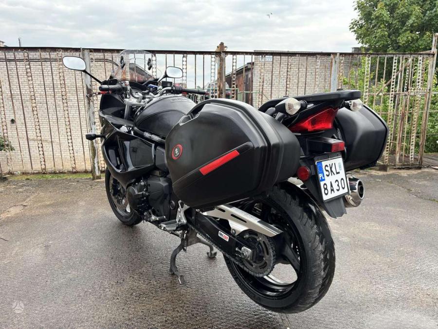 Suzuki GSX-F 2010 in Kaunas, with an engine capacity of 1.25 L and mileage of 52 thousand km for 3150 €, photo 7 on AUTOMOTO.COM.LV