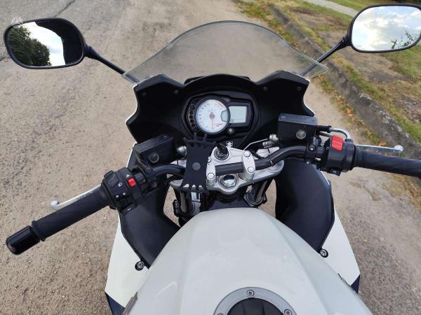 Suzuki GSX-F 2010 in Jonava, with an engine capacity of 0.66 L and mileage of 49 thousand km for 3100 €, photo 5 on AUTOMOTO.COM.LV
