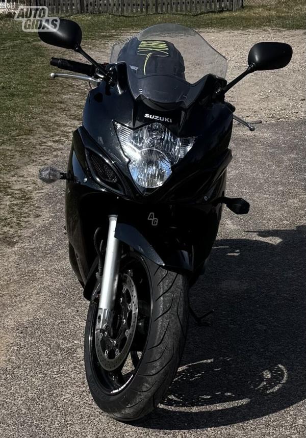 Сузуки GSX-F 2011 в Каунас, объемом двигателя 0.00 л и пробегом 0 тыс. км за 3000 €, фото 3 на AUTOMOTO.COM.LV