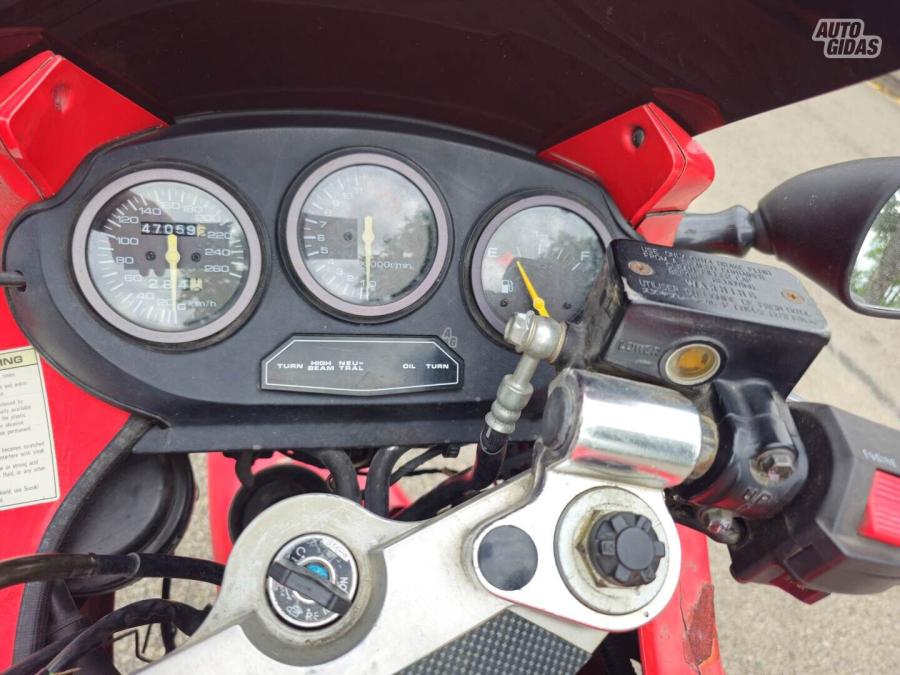 Red Suzuki GSX-F 1991 in Utena, with an engine capacity of 0.60 L and mileage of 0 thousand km for 1250 €, photo 9 on AUTOMOTO.COM.LV