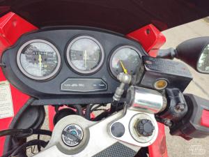 Sarkans Suzuki GSX-F 1991 Utena, ar dzinēja tilpumu 0.60 L un nobraukumu 0 tūkst. km par 850 €, foto 9 vietnē AUTOMOTO.COM.LV