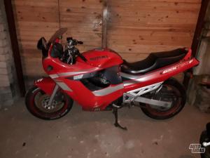 Red Suzuki GSX-F 1992 in Vilnius, with an engine capacity of 0.75 L and mileage of 0 thousand km for 650 €, photo 4 on AUTOMOTO.COM.LV
