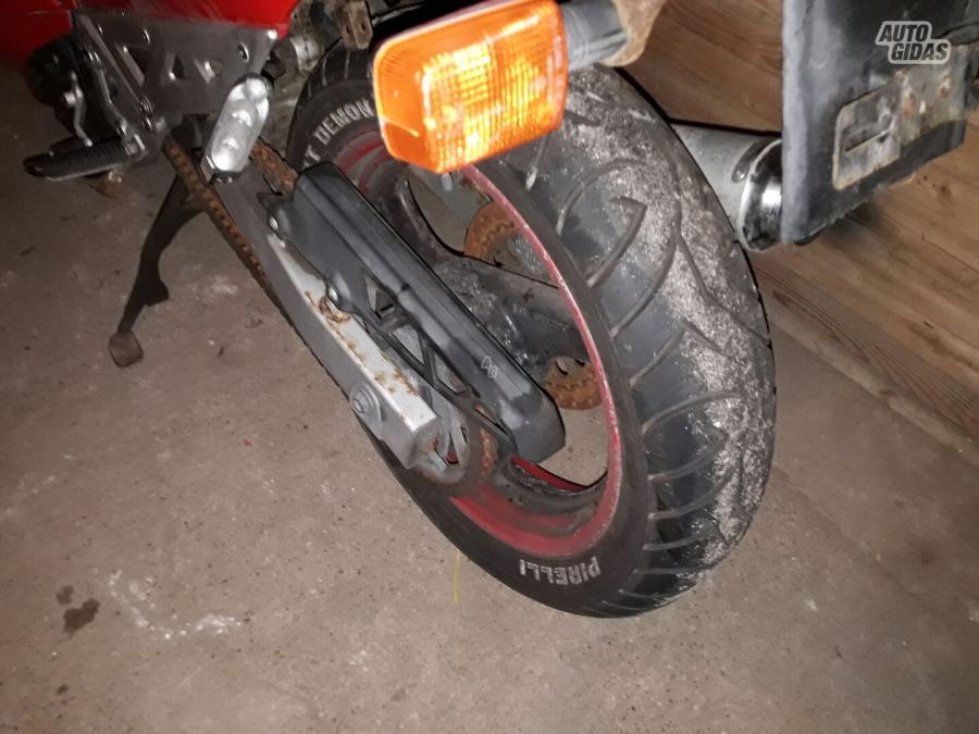 Red Suzuki GSX-F 1992 in Vilnius, with an engine capacity of 0.75 L and mileage of 0 thousand km for 650 €, photo 7 on AUTOMOTO.COM.LV