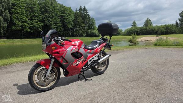 Красный Сузуки GSX-F 1993 в Паневежис, объемом двигателя 0.00 л и пробегом 0 тыс. км за 1300 €, фото 7 на AUTOMOTO.COM.LV