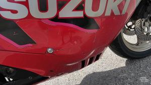 Красный Сузуки GSX-F 1993 в Паневежис, объемом двигателя 0.00 л и пробегом 0 тыс. км за 1300 €, фото 9 на AUTOMOTO.COM.LV