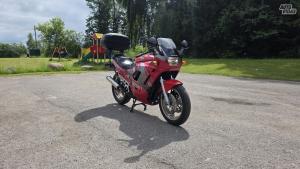 Красный Сузуки GSX-F 1993 в Паневежис, объемом двигателя 0.60 л и пробегом 0 тыс. км за 800 €, фото  на AUTOMOTO.COM.LV