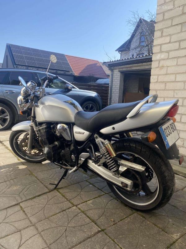 Grey Suzuki GSX 1998 in Kaunas, with an engine capacity of 0.75 L and mileage of 54 thousand km for 1490 €, photo 1 on AUTOMOTO.COM.LV