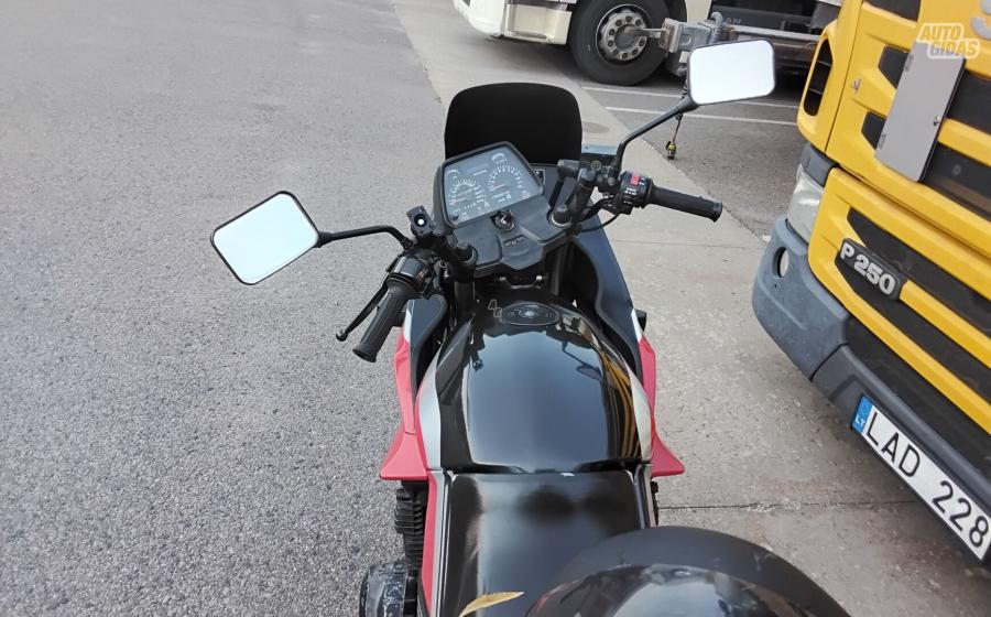 Suzuki GSX 1989 in Vilnius, with an engine capacity of 0.00 L and mileage of 0 thousand km for 800 €, photo 1 on AUTOMOTO.COM.LV