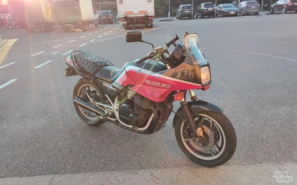Suzuki GSX 1989 in Vilnius, with an engine capacity of 0.00 L and mileage of 0 thousand km for 800 €, photo 7 on AUTOMOTO.COM.LV