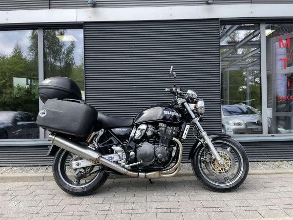 Suzuki GSX 1999 in Riga, with an engine capacity of 0.75 L and mileage of 41 thousand km for 1999 €, photo 5 on AUTOMOTO.COM.LV