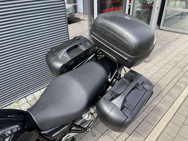 Suzuki GSX 1999 in Riga, with an engine capacity of 0.75 L and mileage of 41 thousand km for 1999 €, photo 8 on AUTOMOTO.COM.LV