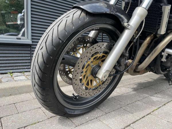 Suzuki GSX 1999 in Riga, with an engine capacity of 0.75 L and mileage of 41 thousand km for 1999 €, photo 9 on AUTOMOTO.COM.LV