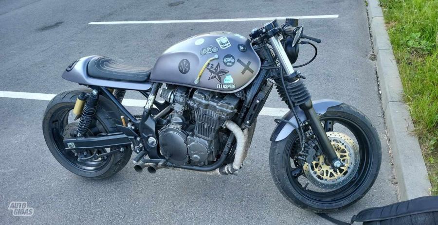 Suzuki GSX 2000 Viļņa, ar dzinēja tilpumu 0.00 L un nobraukumu 0 tūkst. km par 1600 €, foto 5 vietnē AUTOMOTO.COM.LV