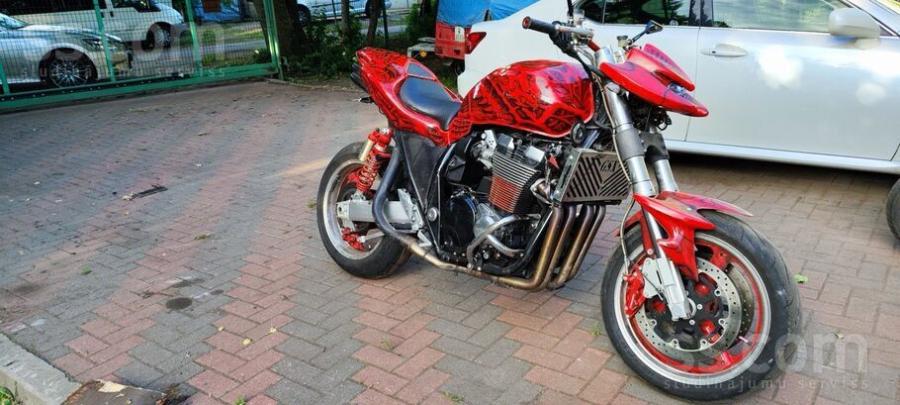 Suzuki GSX 2002 Rīga, ar dzinēja tilpumu 1.40 L un nobraukumu 0 tūkst. km par 2350 €, foto 3 vietnē AUTOMOTO.COM.LV