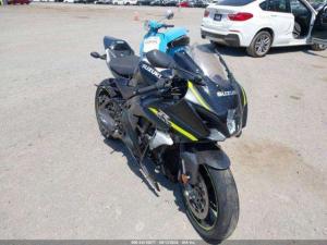 Suzuki GSX 2023 Klaipėda, ar dzinēja tilpumu 1.00 L un nobraukumu 19 tūkst. km par 5500 €, foto  vietnē AUTOMOTO.COM.LV