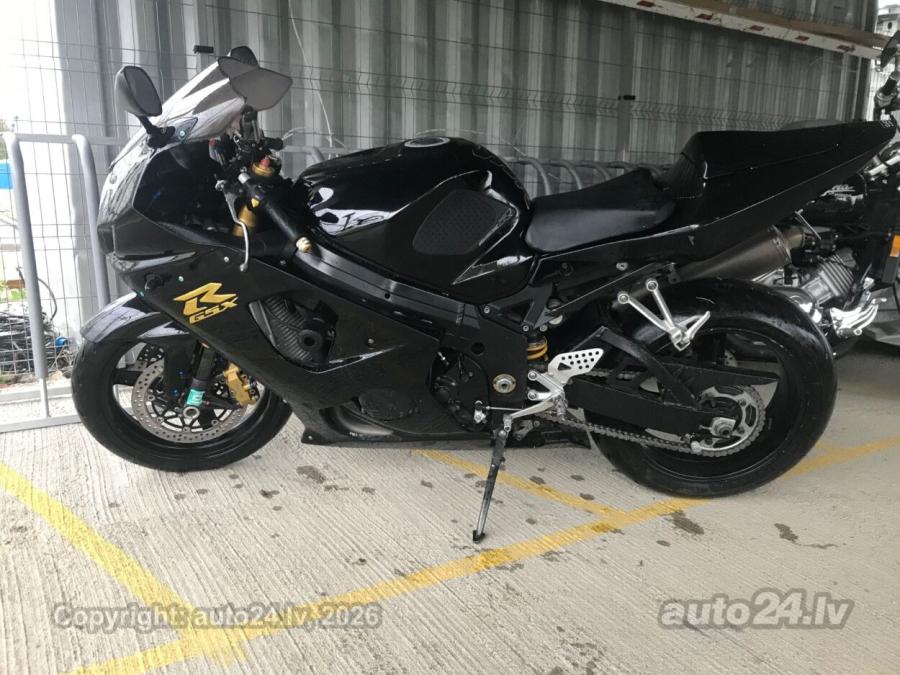 Черный Сузуки GSX-R 1000 2003 в Таллин, объемом двигателя 1.00 л и пробегом 48 тыс. км за 3800 €, фото 1 на AUTOMOTO.COM.LV