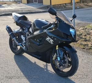 Черный Сузуки GSX-R 1000 2003 в Таллин, объемом двигателя 1.00 л и пробегом 48 тыс. км за 3800 €, фото 3 на AUTOMOTO.COM.LV