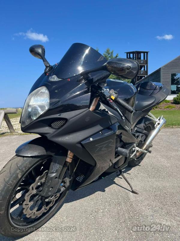 Suzuki GSX-R 1000 2007 Narva, ar dzinēja tilpumu 1.00 L un nobraukumu 70 tūkst. km par 5500 €, foto 6 vietnē AUTOMOTO.COM.LV