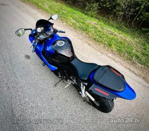 Сузуки GSX-R 1000 2008 в Тарту, объемом двигателя 1.00 л и пробегом 75 тыс. км за 4999 €, фото 6 на AUTOMOTO.COM.LV