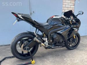 Suzuki GSX-R 1000 2009 in Daugavpils, with an engine capacity of 1.00 L and mileage of 0 thousand km for 6500 €, photo 4 on AUTOMOTO.COM.LV
