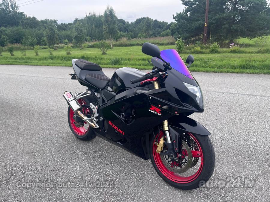 Black Suzuki GSX-R 600 2004 in Tallinn, with an engine capacity of 0.60 L and mileage of 47 thousand km for 3500 €, photo 1 on AUTOMOTO.COM.LV