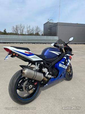 Сузуки GSX-R 600 2005 в Таллин, объемом двигателя 0.60 л и пробегом 41 тыс. км за 4200 €, фото 5 на AUTOMOTO.COM.LV