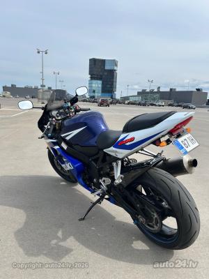 Сузуки GSX-R 600 2005 в Таллин, объемом двигателя 0.60 л и пробегом 41 тыс. км за 4200 €, фото 6 на AUTOMOTO.COM.LV