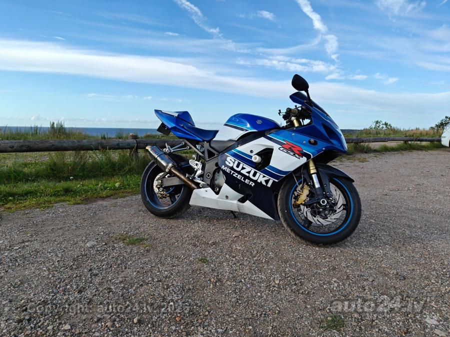 Сузуки GSX-R 600 2005 в Сауэ, объемом двигателя 0.60 л и пробегом 48 тыс. км за 3600 €, фото 1 на AUTOMOTO.COM.LV