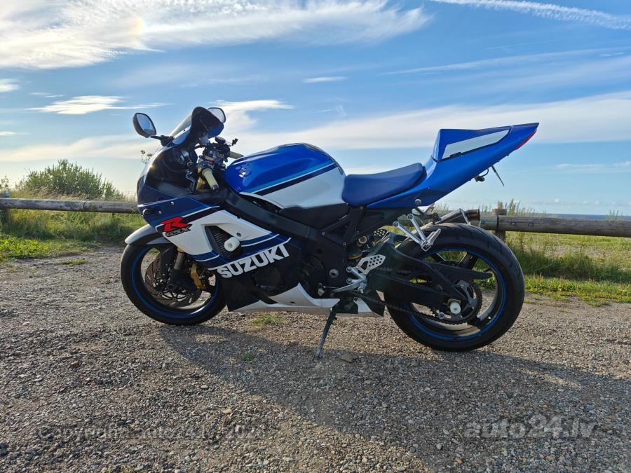 Сузуки GSX-R 600 2005 в Сауэ, объемом двигателя 0.60 л и пробегом 48 тыс. км за 3600 €, фото 4 на AUTOMOTO.COM.LV