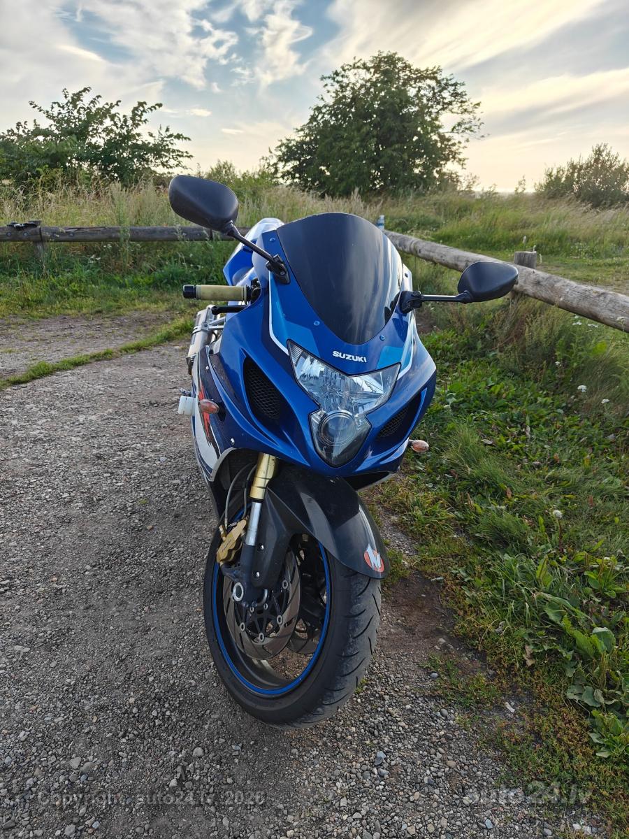 Сузуки GSX-R 600 2005 в Сауэ, объемом двигателя 0.60 л и пробегом 48 тыс. км за 3600 €, фото 6 на AUTOMOTO.COM.LV