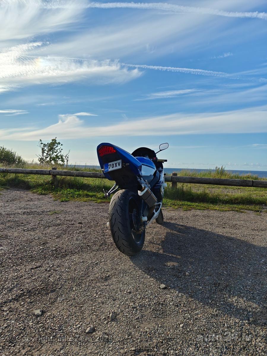 Сузуки GSX-R 600 2005 в Сауэ, объемом двигателя 0.60 л и пробегом 48 тыс. км за 3600 €, фото 7 на AUTOMOTO.COM.LV