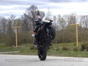 Suzuki GSX-R 600 2007 Tallina, ar dzinēja tilpumu 0.60 L un nobraukumu 8 tūkst. km par 5500 €, foto 4 vietnē AUTOMOTO.COM.LV