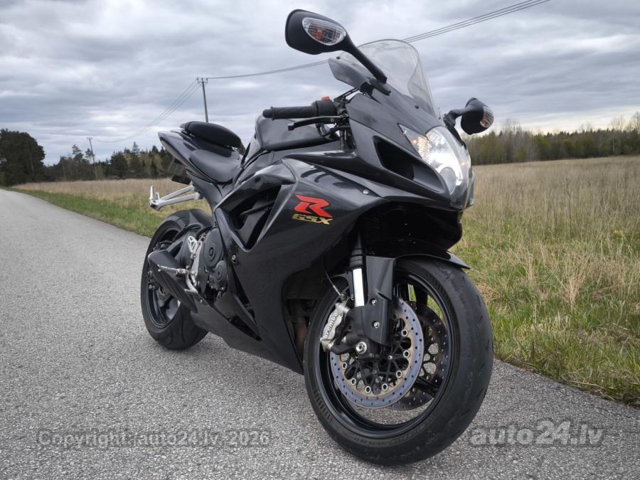 Suzuki GSX-R 600 2007 Tallina, ar dzinēja tilpumu 0.60 L un nobraukumu 8 tūkst. km par 5500 €, foto 9 vietnē AUTOMOTO.COM.LV