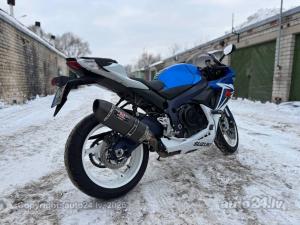 Suzuki GSX-R 600 2013 Rīga, ar dzinēja tilpumu 0.60 L un nobraukumu 49 tūkst. km par 5300 €, foto 3 vietnē AUTOMOTO.COM.LV