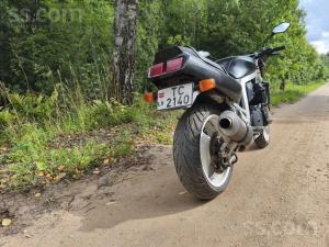 Suzuki GSX-R 750 1991 in Limbazi, with an engine capacity of 0.75 L and mileage of 0 thousand km for 750 €, photo 6 on AUTOMOTO.COM.LV