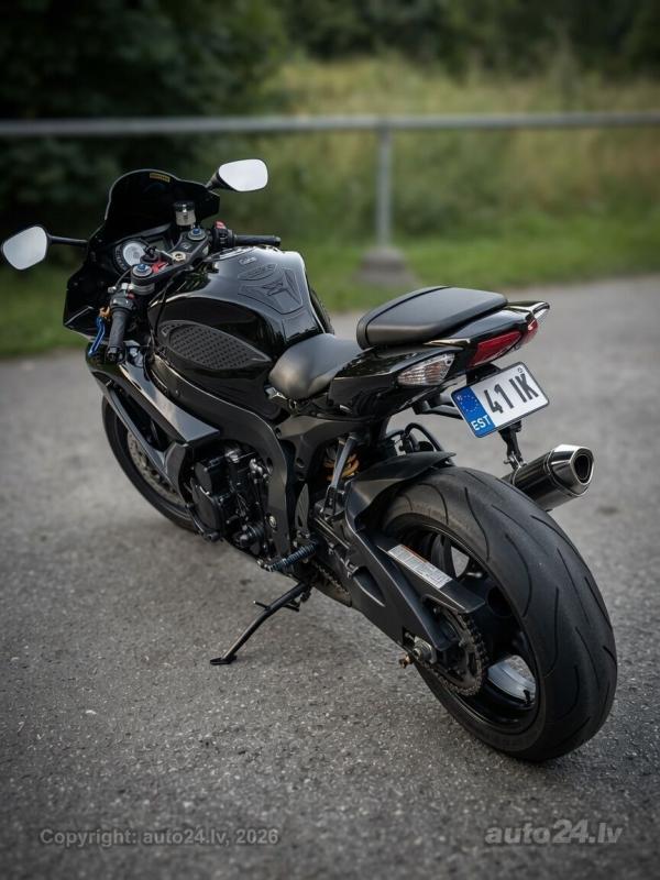 Suzuki GSX-R 750 2009 in Tallinn, with an engine capacity of 0.75 L and mileage of 26 thousand km for 5500 €, photo 4 on AUTOMOTO.COM.LV