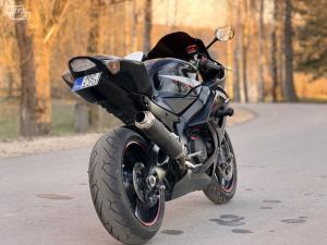 Melns Suzuki GSX-R 2006 Utena, ar dzinēja tilpumu 1.00 L un nobraukumu 72 tūkst. km par 4700 €, foto 7 vietnē AUTOMOTO.COM.LV