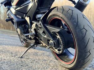 Melns Suzuki GSX-R 2006 Utena, ar dzinēja tilpumu 1.00 L un nobraukumu 72 tūkst. km par 4700 €, foto 16 vietnē AUTOMOTO.COM.LV
